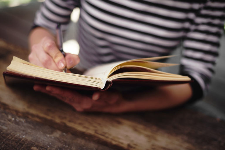 Making the Right Word Choice Makes Your Writing Better | Writing Forward